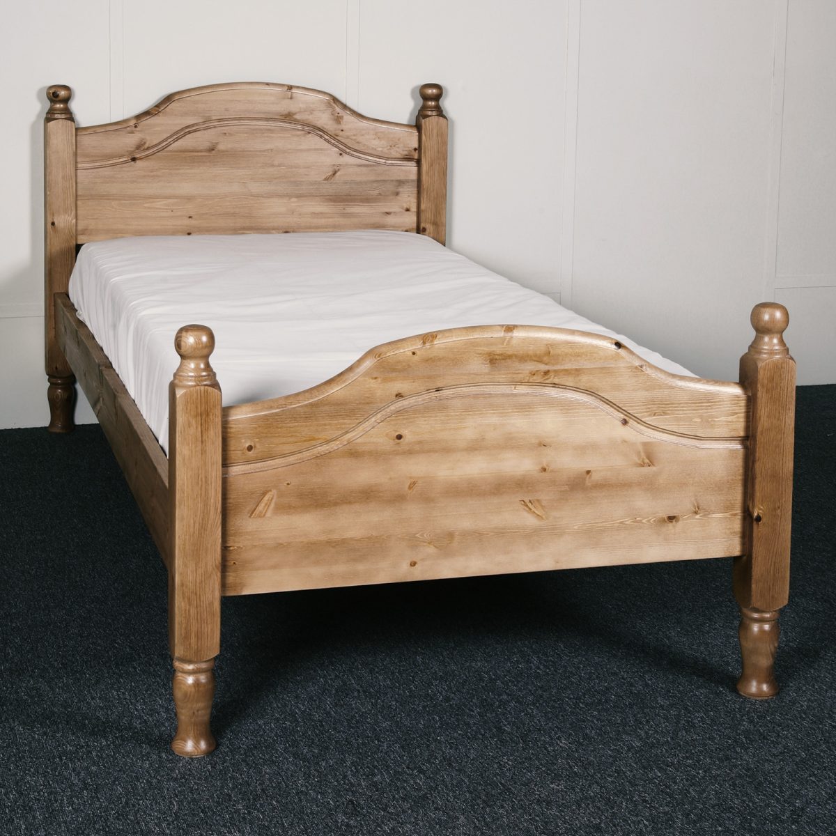 Realwoods Hilton Frame - Beds Mansfield | Ripley Bed Centre