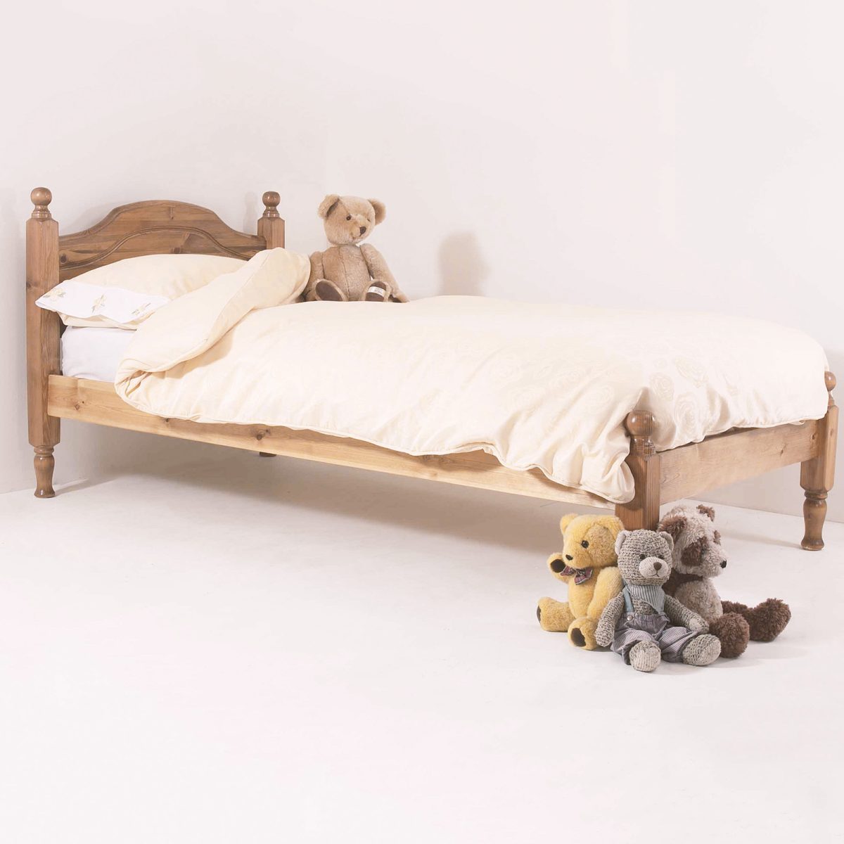 Realwoods Hilton Frame - Beds Mansfield | Ripley Bed Centre